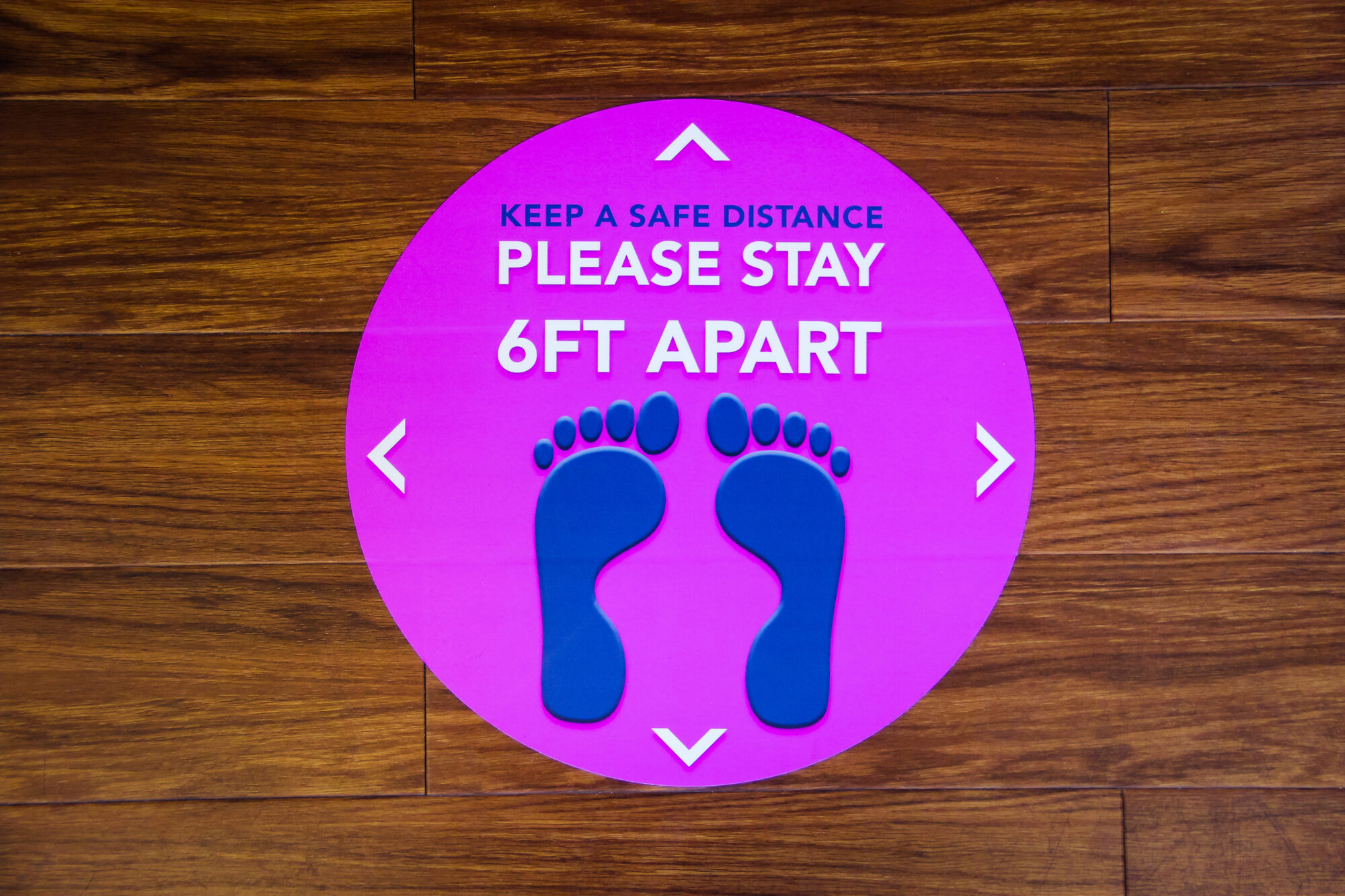 social distancing sticker - Nemours Blog